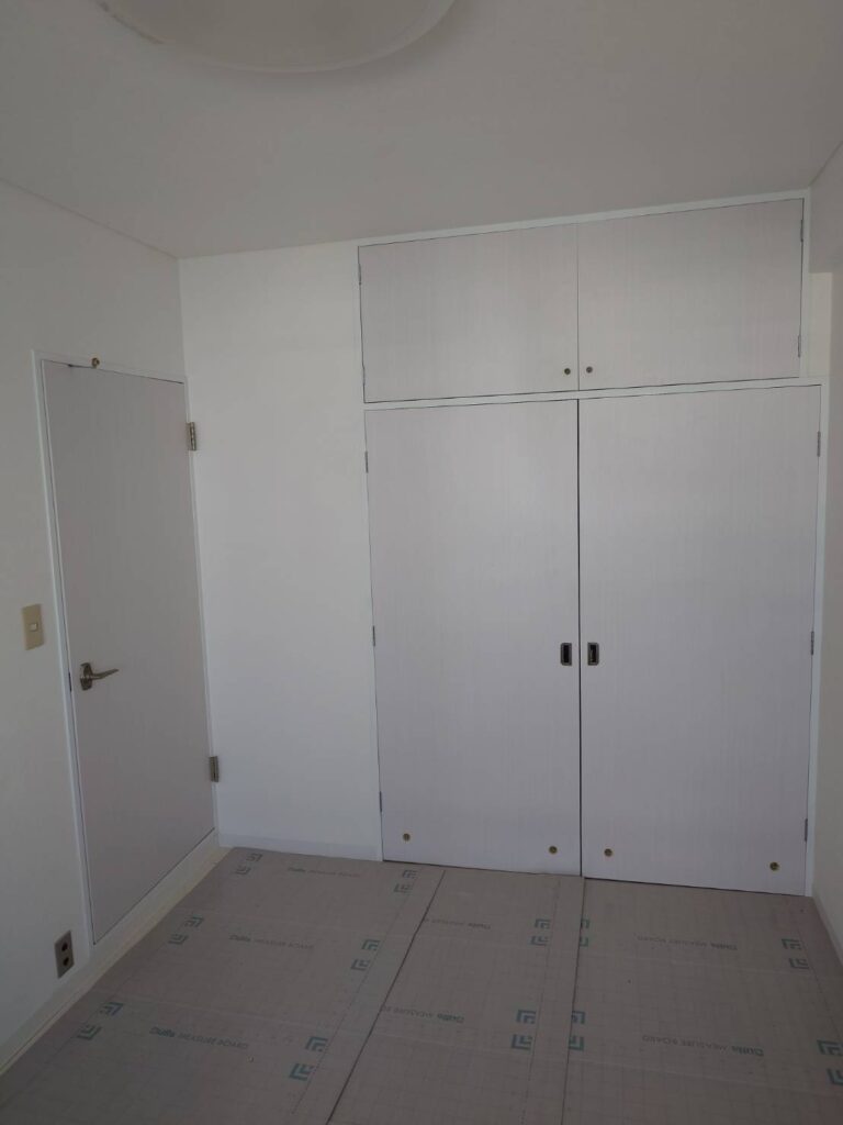 ダイノックシート施工(建具) ｜株式会社MEDIARISE